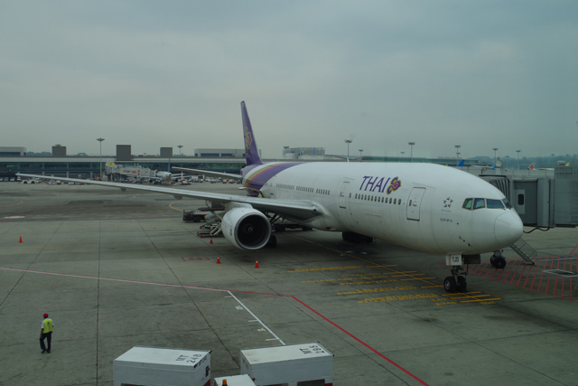 Thai Airways（タイ国際航空）搭乗記 2015年11月 ～シンガポール・バンコク間～: ホテル泊まり歩き （付：旅行記、体験記）